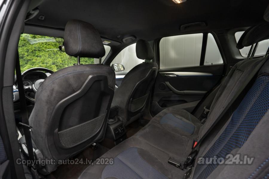 Melns BMW X1 2018 Tallina, ar dzinēja tilpumu 2.00 L un nobraukumu 65 tūkst. km par 21900 €, foto 12 vietnē AUTOMOTO.COM.LV