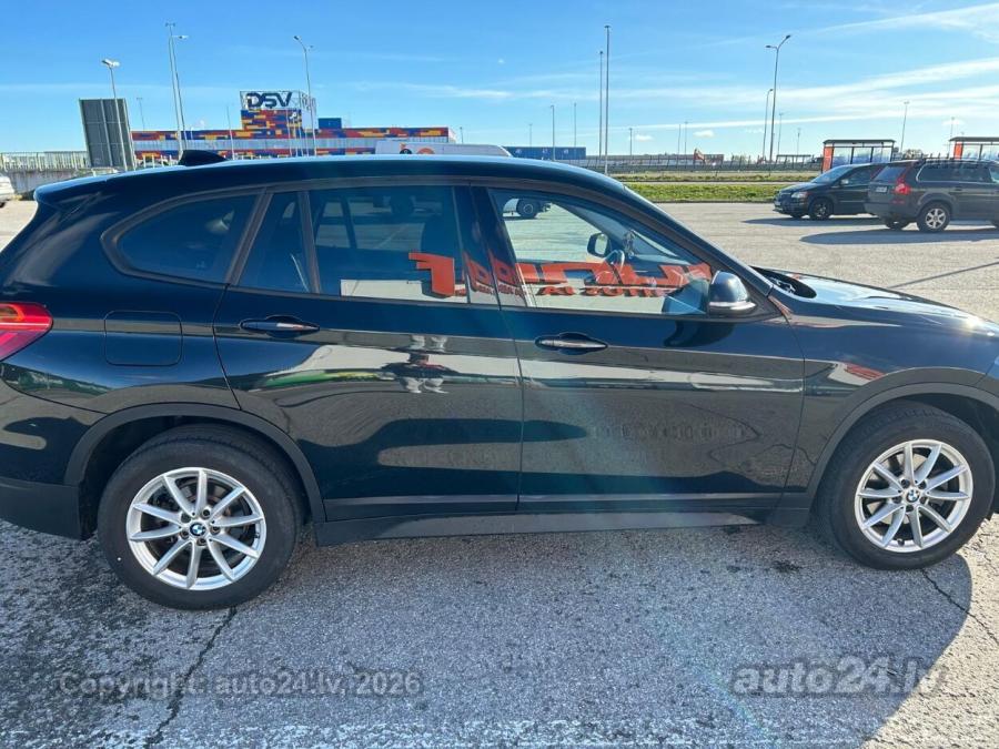 Black BMW X1 2019 in Tallinn, with an engine capacity of 1.50 L and mileage of 61 thousand km for 18000 €, photo 10 on AUTOMOTO.COM.LV