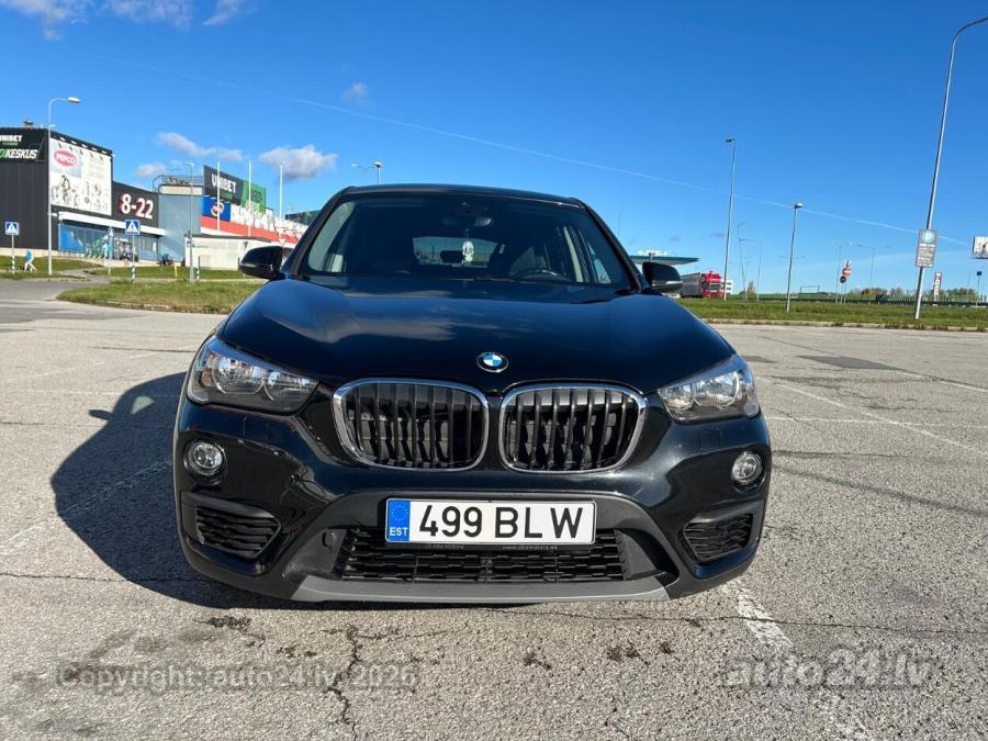 Black BMW X1 2019 in Tallinn, with an engine capacity of 1.50 L and mileage of 61 thousand km for 18000 €, photo 14 on AUTOMOTO.COM.LV