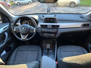 Black BMW X1 2019 in Tallinn, with an engine capacity of 1.50 L and mileage of 61 thousand km for 18000 €, photo 20 on AUTOMOTO.COM.LV