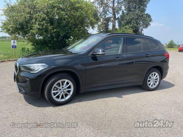 Melns BMW X1 2020 Rakvere, ar dzinēja tilpumu 1.50 L un nobraukumu 115 tūkst. km par 20999 €, foto 1 vietnē AUTOMOTO.COM.LV