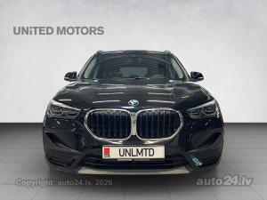 Black BMW X1 2021 in Tallinn, with an engine capacity of 1.50 L and mileage of 60 thousand km for 23900 €, photo 3 on AUTOMOTO.COM.LV