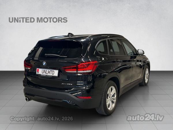 Black BMW X1 2021 in Tallinn, with an engine capacity of 1.50 L and mileage of 60 thousand km for 23900 €, photo 6 on AUTOMOTO.COM.LV