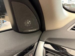Melns BMW X1 2021 Tallina, ar dzinēja tilpumu 1.50 L un nobraukumu 36 tūkst. km par 26900 €, foto 12 vietnē AUTOMOTO.COM.LV