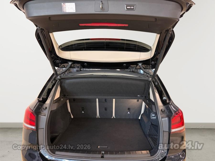 Melns BMW X1 2021 Tallina, ar dzinēja tilpumu 1.50 L un nobraukumu 36 tūkst. km par 26900 €, foto 17 vietnē AUTOMOTO.COM.LV