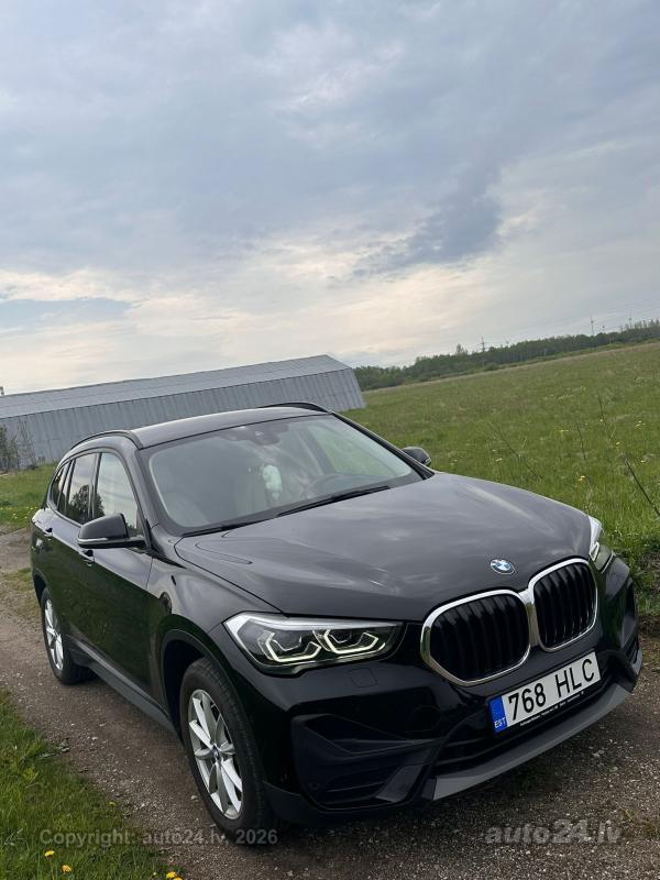 Melns BMW X1 2022 Tallina, ar dzinēja tilpumu 2.00 L un nobraukumu 17 tūkst. km par 32000 €, foto 1 vietnē AUTOMOTO.COM.LV