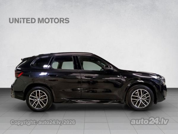 Melns BMW X1 2025 Tallina, ar dzinēja tilpumu 1.50 L un nobraukumu 11 tūkst. km par 38990 €, foto 11 vietnē AUTOMOTO.COM.LV