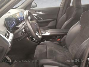 Черный БМВ Х1 2025 в Таллин, объемом двигателя 1.50 л и пробегом 12 тыс. км за 45990 €, фото 4 на AUTOMOTO.COM.LV