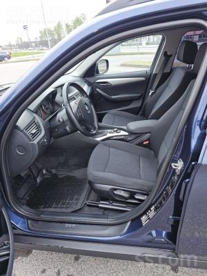 Blue BMW X1 2009 in Riga, with an engine capacity of 2.00 L and mileage of 226 thousand km for 6899 €, photo 10 on AUTOMOTO.COM.LV
