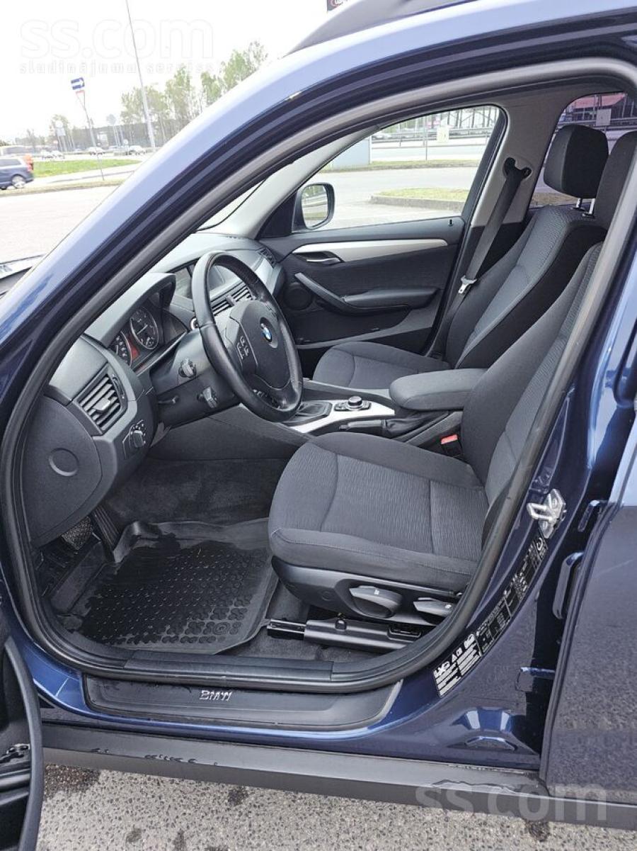 Blue BMW X1 2009 in Riga, with an engine capacity of 2.00 L and mileage of 226 thousand km for 6899 €, photo 10 on AUTOMOTO.COM.LV