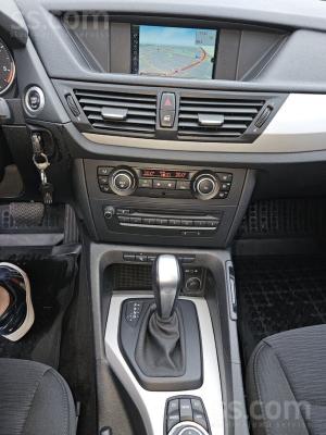 Blue BMW X1 2009 in Riga, with an engine capacity of 2.00 L and mileage of 226 thousand km for 6899 €, photo 12 on AUTOMOTO.COM.LV