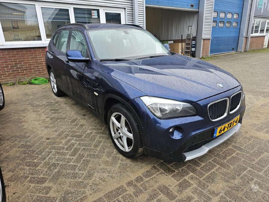 Blue BMW X1 2010 in Kaunas, with an engine capacity of 2.00 L and mileage of 308 thousand km for 4950 €, photo 2 on AUTOMOTO.COM.LV