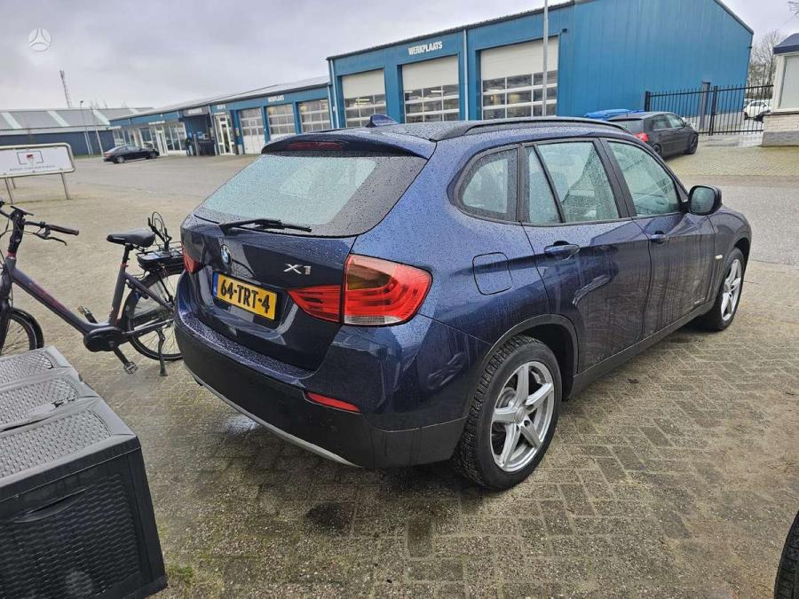 Blue BMW X1 2010 in Kaunas, with an engine capacity of 2.00 L and mileage of 308 thousand km for 4950 €, photo 3 on AUTOMOTO.COM.LV
