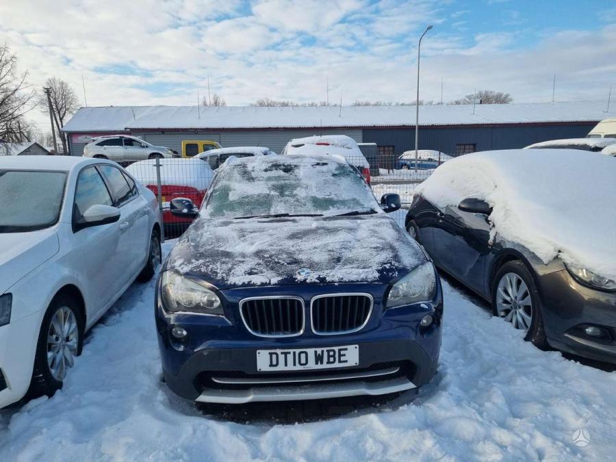 Blue BMW X1 2010 in Taurage, with an engine capacity of 2.00 L and mileage of 180 thousand km for 2650 €, photo 2 on AUTOMOTO.COM.LV