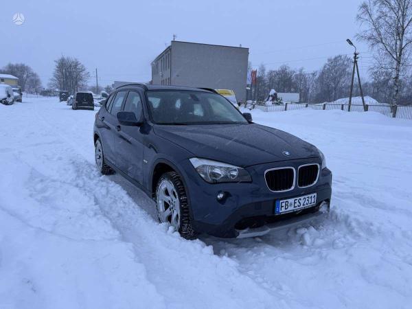 Blue BMW X1 2010 in Panevezys, with an engine capacity of 2.00 L and mileage of 215 thousand km for 5950 €, photo 8 on AUTOMOTO.COM.LV