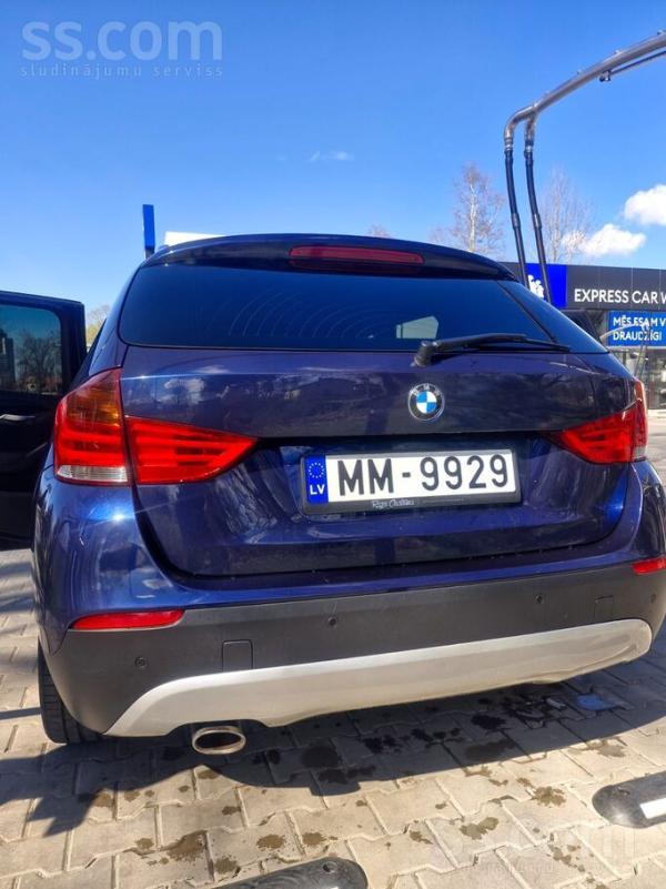 Zils BMW X1 2010 Rīga, ar dzinēja tilpumu 2.30 L un nobraukumu 204 tūkst. km par 10900 €, foto 2 vietnē AUTOMOTO.COM.LV