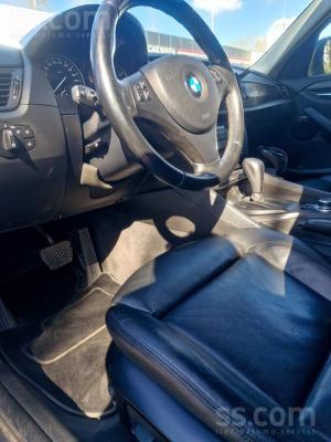 Blue BMW X1 2010 in Riga, with an engine capacity of 2.30 L and mileage of 204 thousand km for 10900 €, photo 15 on AUTOMOTO.COM.LV