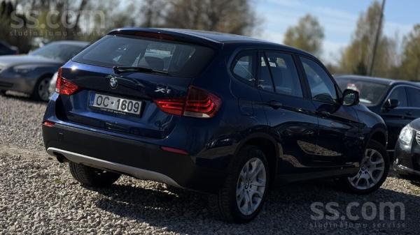 Zils BMW X1 2010 Jelgava, ar dzinēja tilpumu 2.00 L un nobraukumu 256 tūkst. km par 4990 €, foto 3 vietnē AUTOMOTO.COM.LV