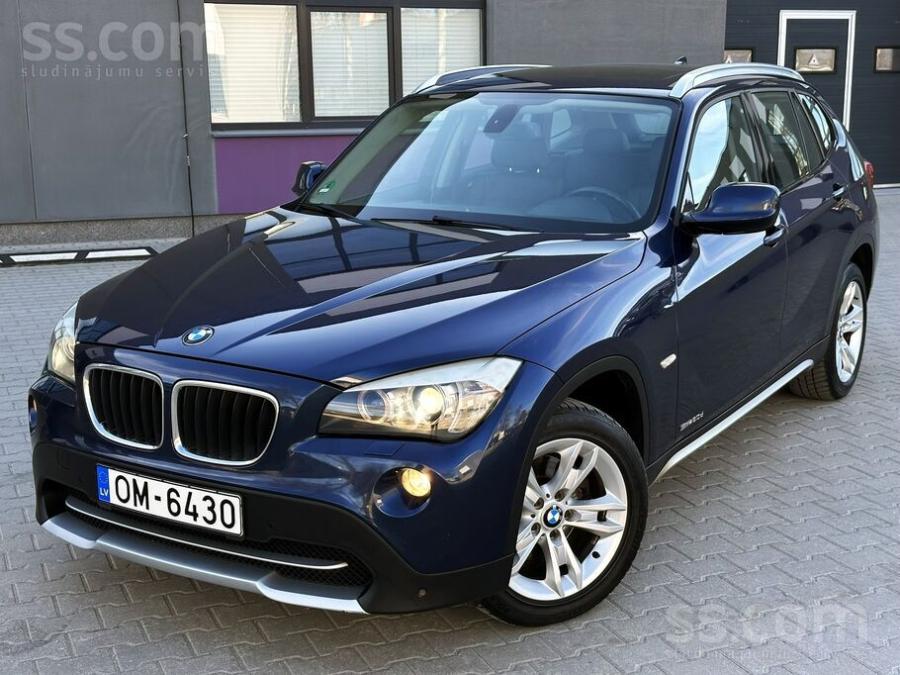 Zils BMW X1 2010 Rīga, ar dzinēja tilpumu 2.00 L un nobraukumu 260 tūkst. km par 7900 €, foto 1 vietnē AUTOMOTO.COM.LV