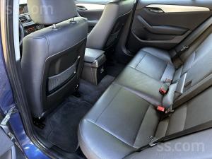 Zils BMW X1 2010 Rīga, ar dzinēja tilpumu 2.00 L un nobraukumu 260 tūkst. km par 7900 €, foto 12 vietnē AUTOMOTO.COM.LV