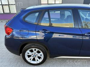 Zils BMW X1 2010 Rīga, ar dzinēja tilpumu 2.00 L un nobraukumu 260 tūkst. km par 7900 €, foto 31 vietnē AUTOMOTO.COM.LV