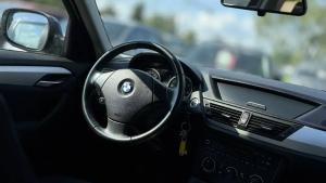Zils BMW X1 2010 Jelgava, ar dzinēja tilpumu 2.00 L un nobraukumu 256 tūkst. km par 4690 €, foto 12 vietnē AUTOMOTO.COM.LV