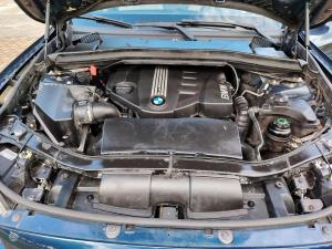 Zils BMW X1 2010 Birštonas, ar dzinēja tilpumu 2.00 L un nobraukumu 320 tūkst. km par 3999 €, foto 18 vietnē AUTOMOTO.COM.LV