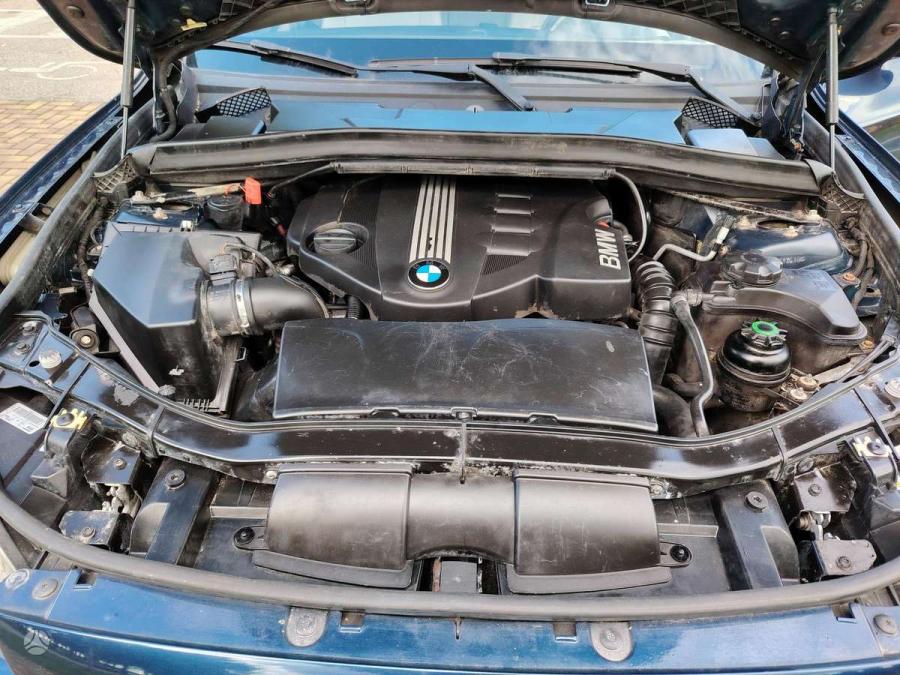 Zils BMW X1 2010 Birštonas, ar dzinēja tilpumu 2.00 L un nobraukumu 320 tūkst. km par 3999 €, foto 18 vietnē AUTOMOTO.COM.LV