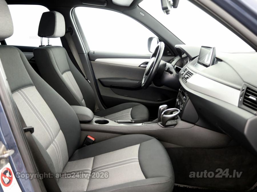 Zils BMW X1 2010 Tallina, ar dzinēja tilpumu 3.00 L un nobraukumu 299 tūkst. km par 3999 €, foto 7 vietnē AUTOMOTO.COM.LV
