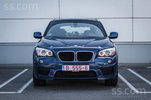 Blue BMW X1 2011 in Riga, with an engine capacity of 2.00 L and mileage of 0 thousand km for 8750 €, photo 2 on AUTOMOTO.COM.LV