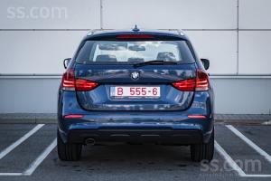 Blue BMW X1 2011 in Riga, with an engine capacity of 2.00 L and mileage of 0 thousand km for 8750 €, photo 5 on AUTOMOTO.COM.LV