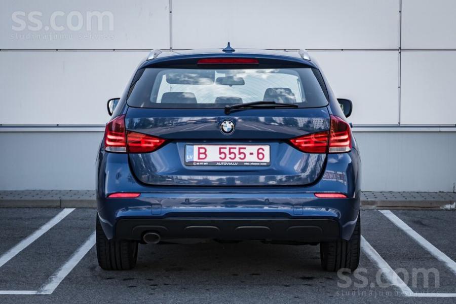 Blue BMW X1 2011 in Riga, with an engine capacity of 2.00 L and mileage of 0 thousand km for 8750 €, photo 5 on AUTOMOTO.COM.LV