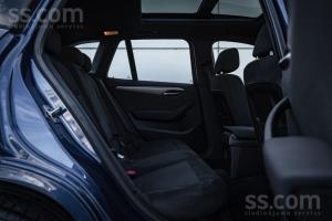 Blue BMW X1 2011 in Riga, with an engine capacity of 2.00 L and mileage of 0 thousand km for 8750 €, photo 12 on AUTOMOTO.COM.LV