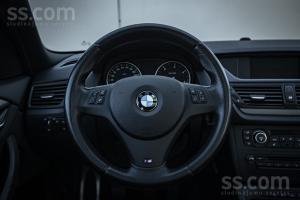 Blue BMW X1 2011 in Riga, with an engine capacity of 2.00 L and mileage of 0 thousand km for 8750 €, photo 19 on AUTOMOTO.COM.LV