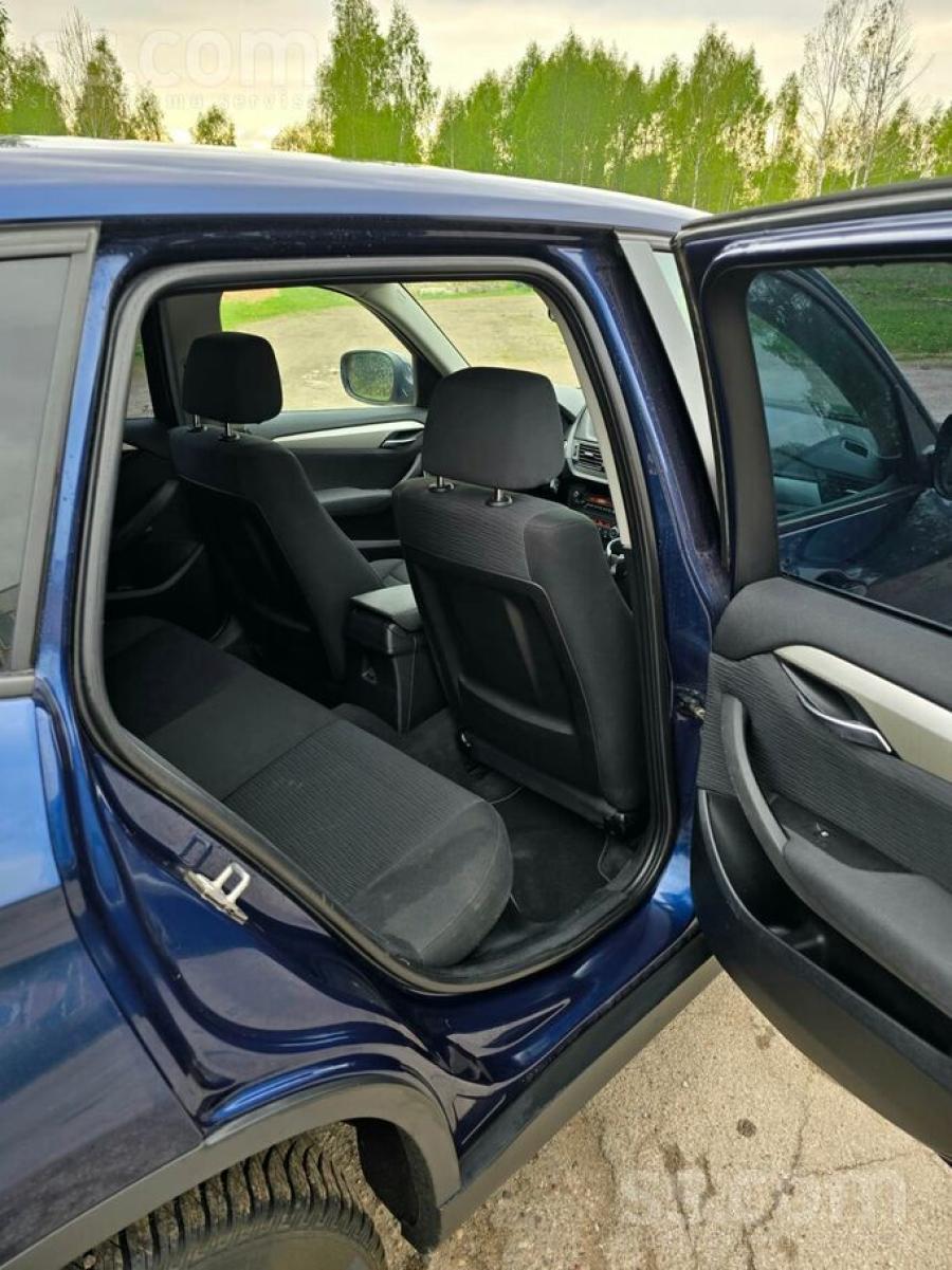 Zils BMW X1 2011 Jelgava, ar dzinēja tilpumu 2.00 L un nobraukumu 230 tūkst. km par 6290 €, foto 14 vietnē AUTOMOTO.COM.LV