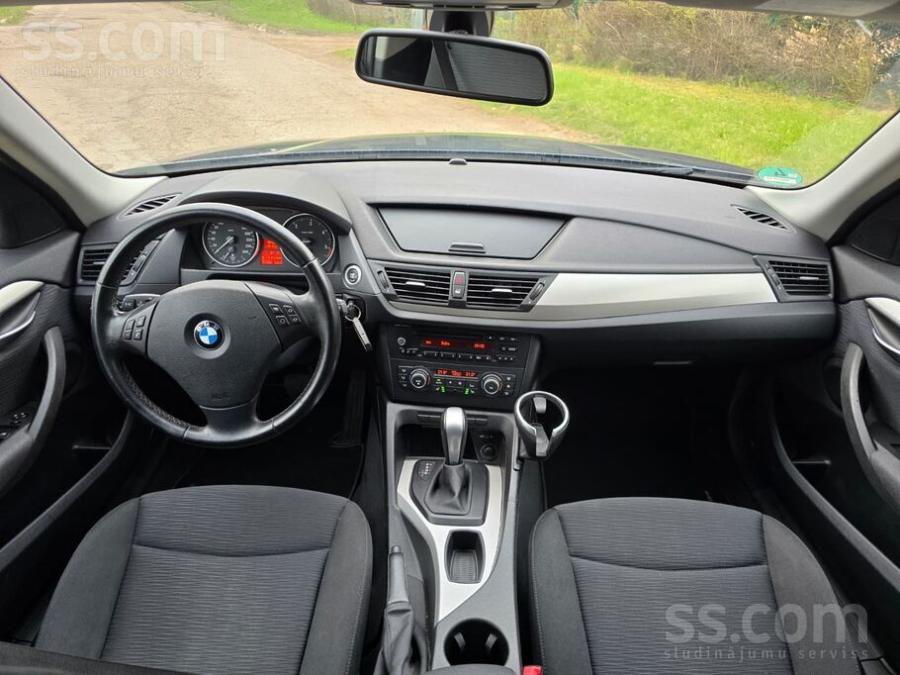 Zils BMW X1 2011 Jelgava, ar dzinēja tilpumu 2.00 L un nobraukumu 230 tūkst. km par 6290 €, foto 16 vietnē AUTOMOTO.COM.LV