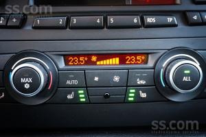 Zils BMW X1 2011 Rīga, ar dzinēja tilpumu 2.00 L un nobraukumu 247 tūkst. km par 6990 €, foto 9 vietnē AUTOMOTO.COM.LV