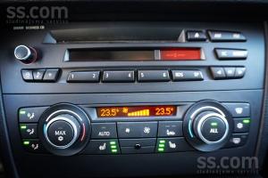 Zils BMW X1 2011 Rīga, ar dzinēja tilpumu 2.00 L un nobraukumu 247 tūkst. km par 6990 €, foto 10 vietnē AUTOMOTO.COM.LV
