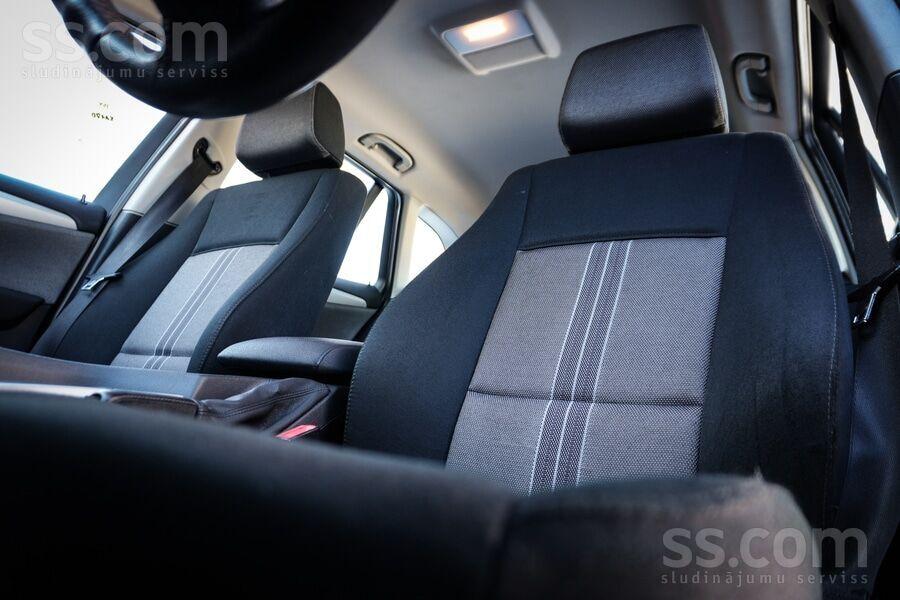 Zils BMW X1 2011 Rīga, ar dzinēja tilpumu 2.00 L un nobraukumu 247 tūkst. km par 6990 €, foto 18 vietnē AUTOMOTO.COM.LV