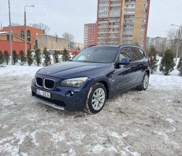 Zils BMW X1 2011 Rīga, ar dzinēja tilpumu 2.00 L un nobraukumu 0 tūkst. km par 6750 €, foto 1 vietnē AUTOMOTO.COM.LV