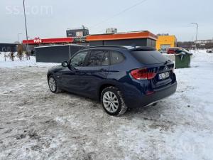 Blue BMW X1 2011 in Riga, with an engine capacity of 2.00 L and mileage of 0 thousand km for 6750 €, photo 7 on AUTOMOTO.COM.LV
