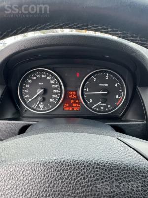 Blue BMW X1 2011 in Riga, with an engine capacity of 2.00 L and mileage of 0 thousand km for 6750 €, photo 14 on AUTOMOTO.COM.LV