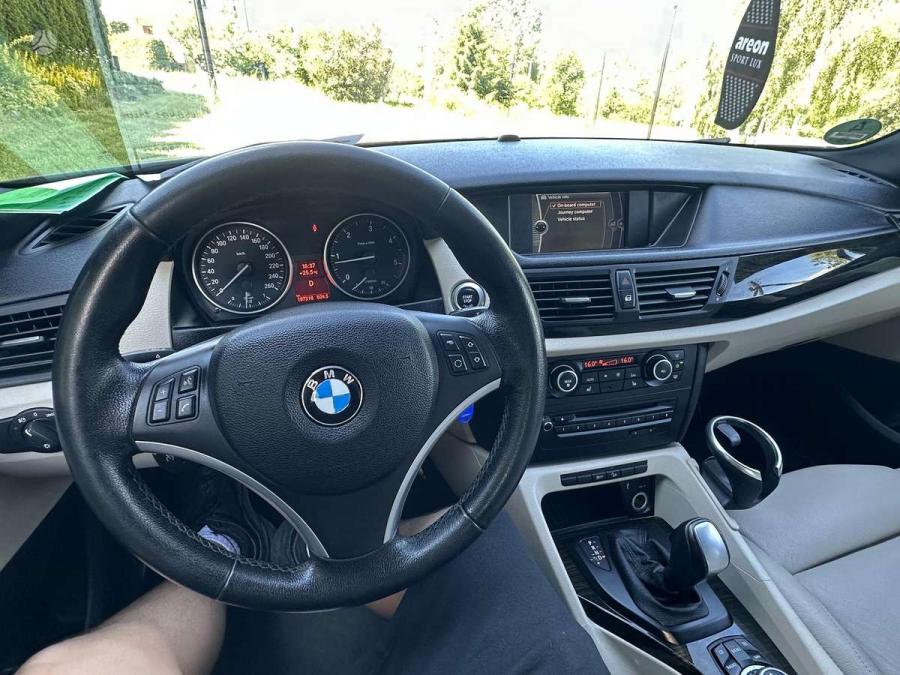 Zils BMW X1 2011 Alīta, ar dzinēja tilpumu 2.00 L un nobraukumu 187 tūkst. km par 7780 €, foto 12 vietnē AUTOMOTO.COM.LV
