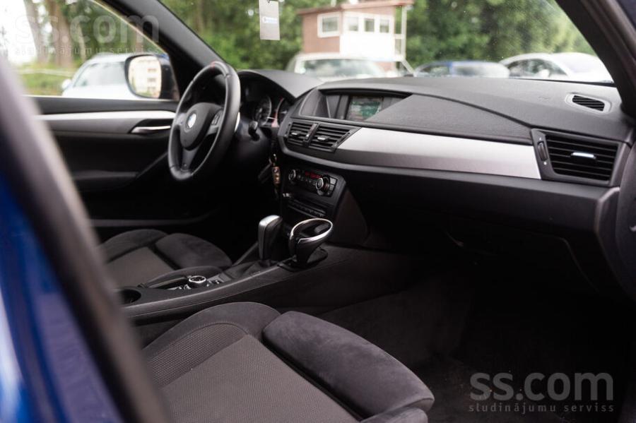 Blue BMW X1 2011 in Liepaja, with an engine capacity of 2.00 L and mileage of 337 thousand km for 7700 €, photo 19 on AUTOMOTO.COM.LV