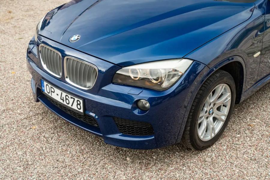 Zils BMW X1 2011 Liepāja, ar dzinēja tilpumu 2.00 L un nobraukumu 337 tūkst. km par 7700 €, foto 13 vietnē AUTOMOTO.COM.LV