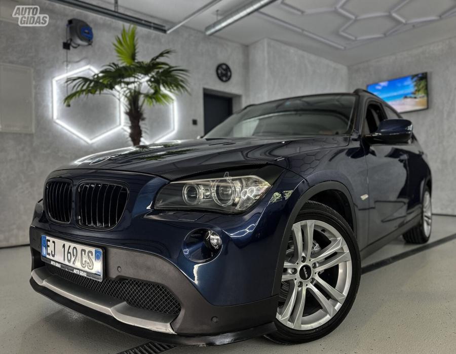 Blue BMW X1 2011 in Kaunas, with an engine capacity of 2.00 L and mileage of 280 thousand km for 6350 €, photo 1 on AUTOMOTO.COM.LV