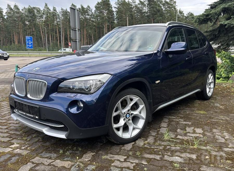 Zils BMW X1 2011 Rīga, ar dzinēja tilpumu 2.30 L un nobraukumu 0 tūkst. km par 7600 €, foto 3 vietnē AUTOMOTO.COM.LV