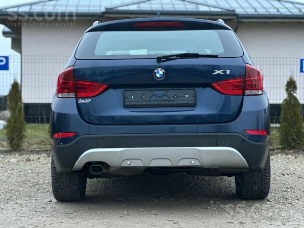 Zils BMW X1 2012 Jelgava, ar dzinēja tilpumu 2.00 L un nobraukumu 0 tūkst. km par 9490 €, foto 5 vietnē AUTOMOTO.COM.LV