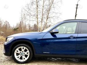 Zils BMW X1 2012 Šauļi, ar dzinēja tilpumu 2.00 L un nobraukumu 292 tūkst. km par 9950 €, foto 11 vietnē AUTOMOTO.COM.LV