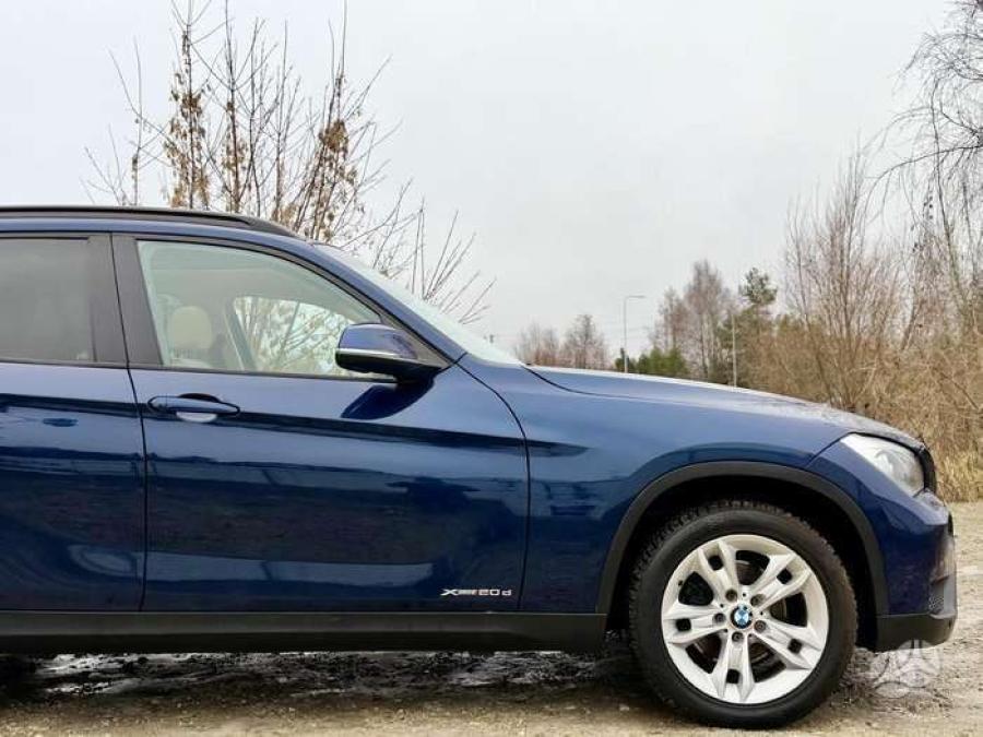 Blue BMW X1 2012 in Siauliai, with an engine capacity of 2.00 L and mileage of 292 thousand km for 8650 €, photo 10 on AUTOMOTO.COM.LV